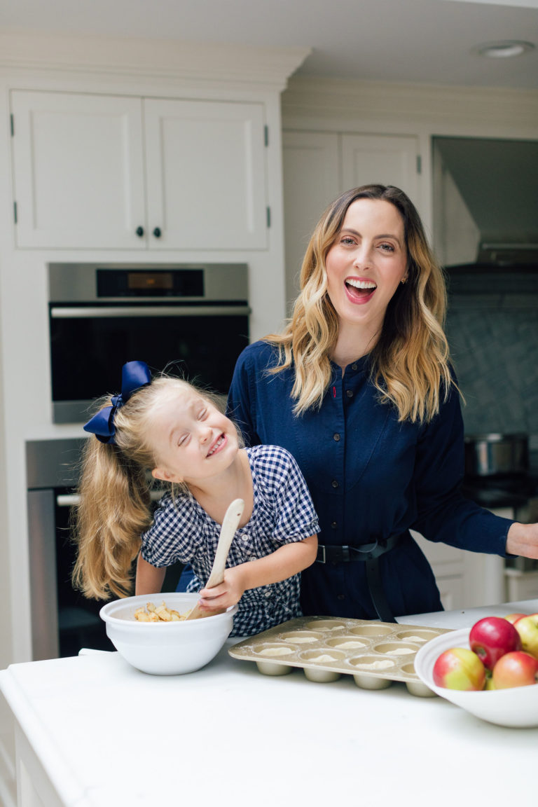 Kid Friendly Recipe: Mini Apple Pies - Happily Eva After
