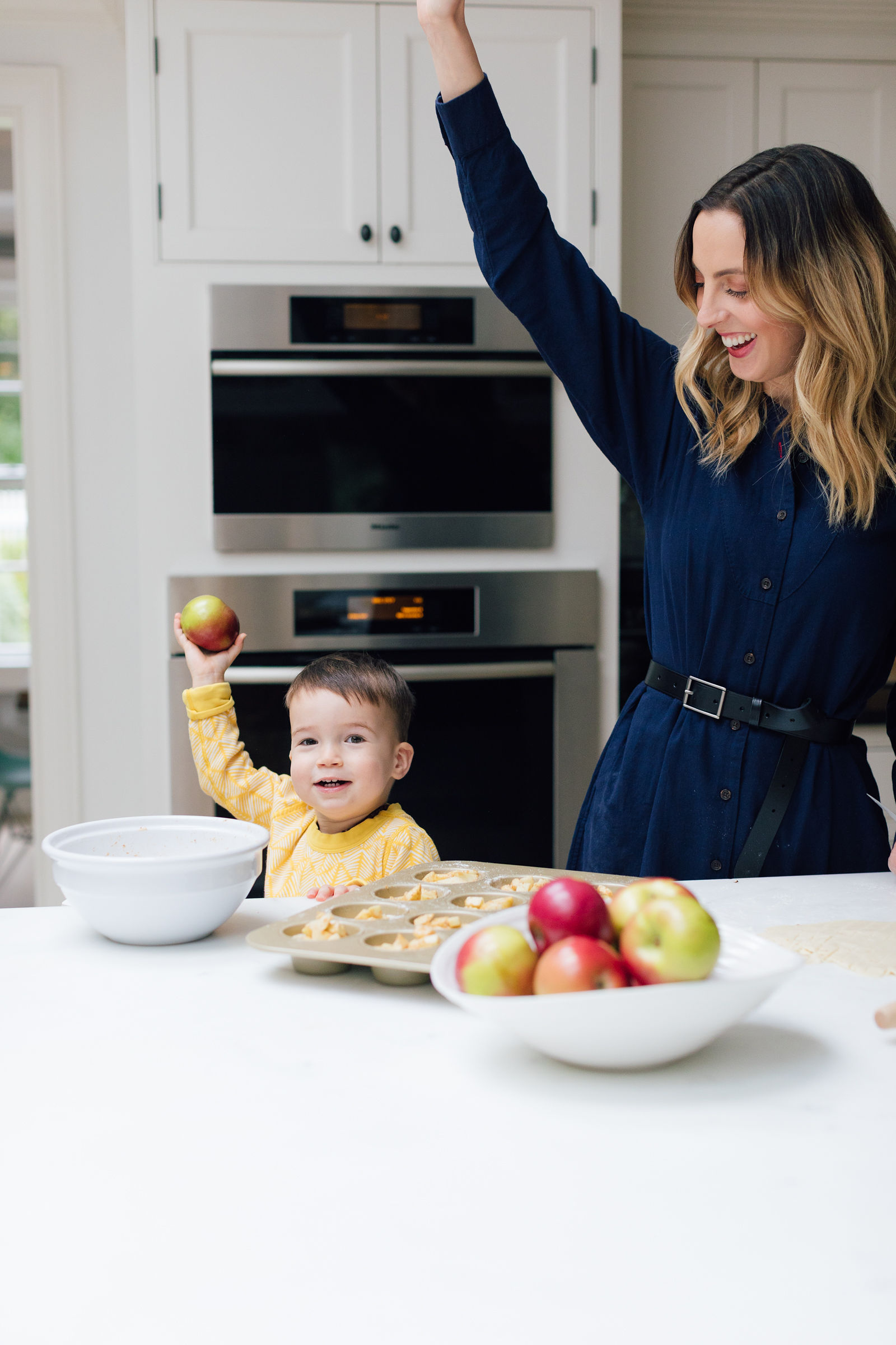 Kid Friendly Recipe: Mini Apple Pies - Happily Eva After