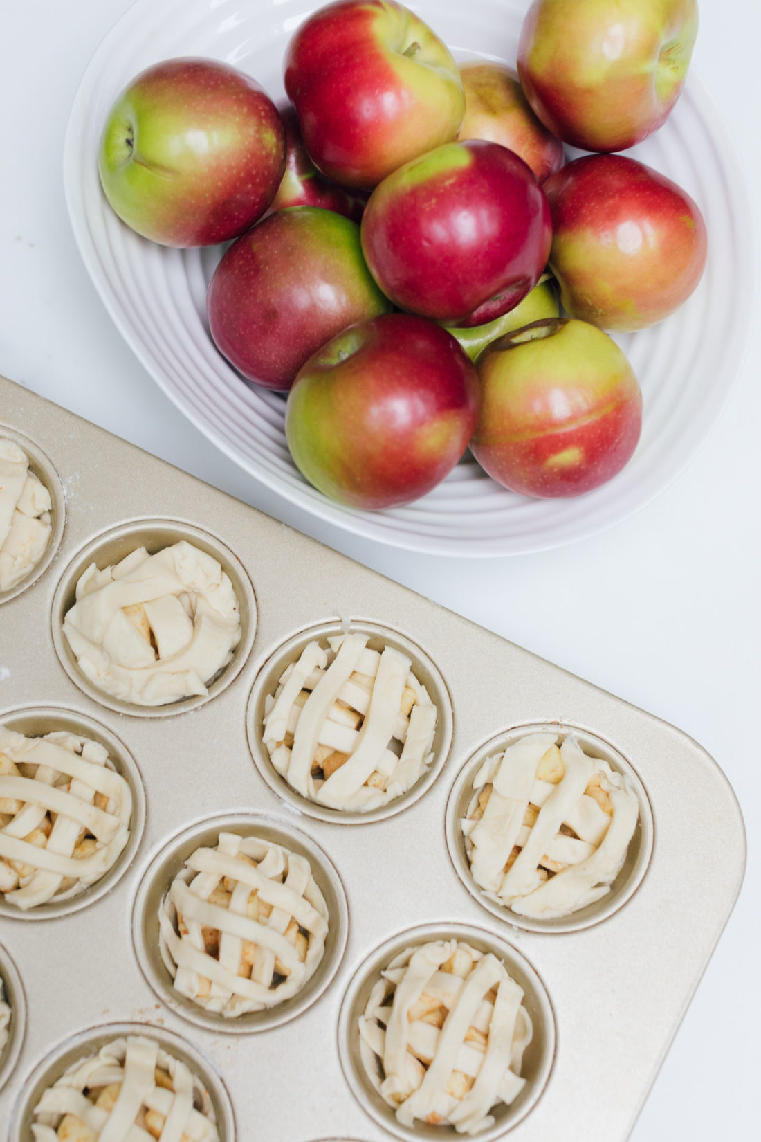 Kid Friendly Recipe: Mini Apple Pies - Happily Eva After